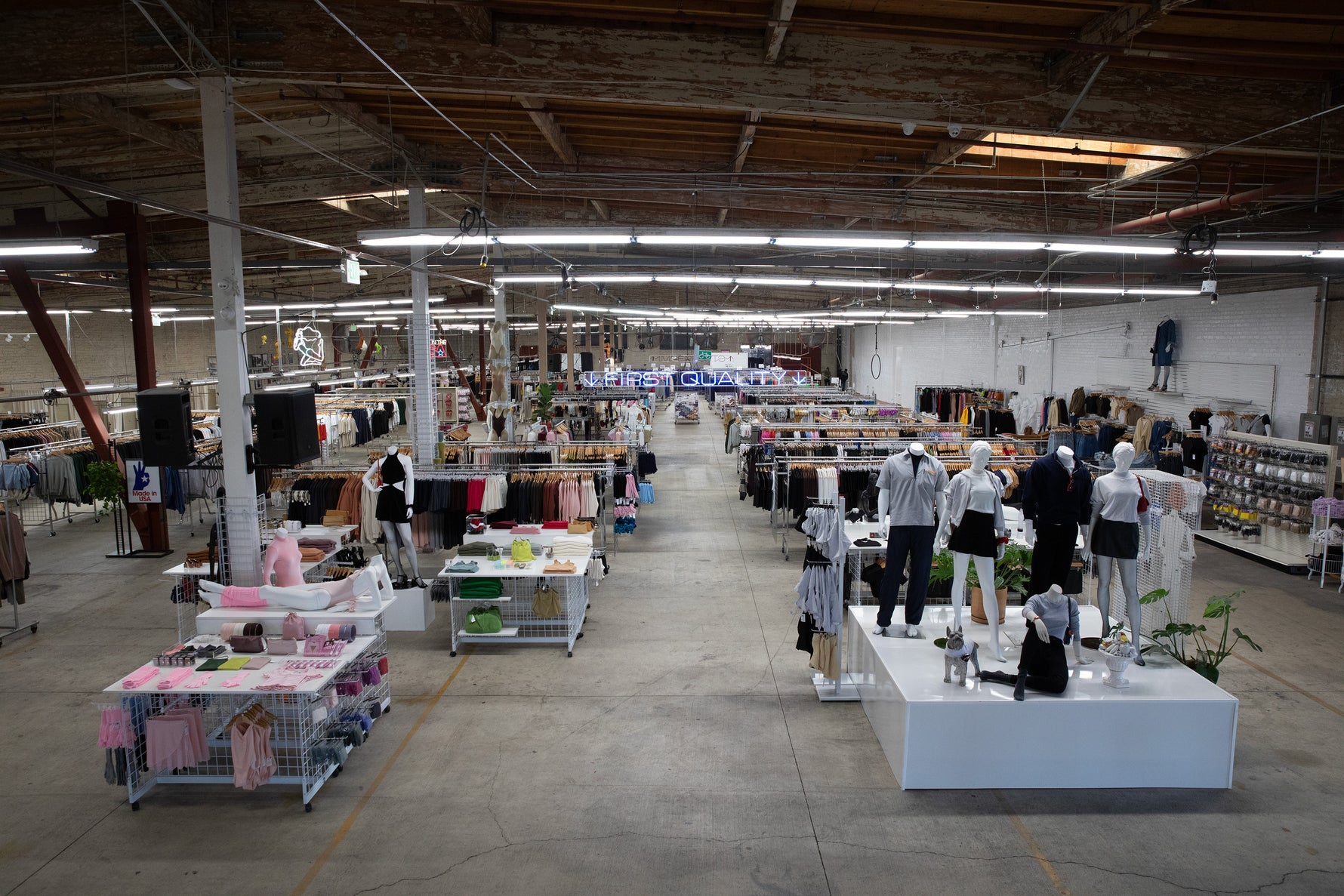 LA Flagship Store – Los Angeles Apparel